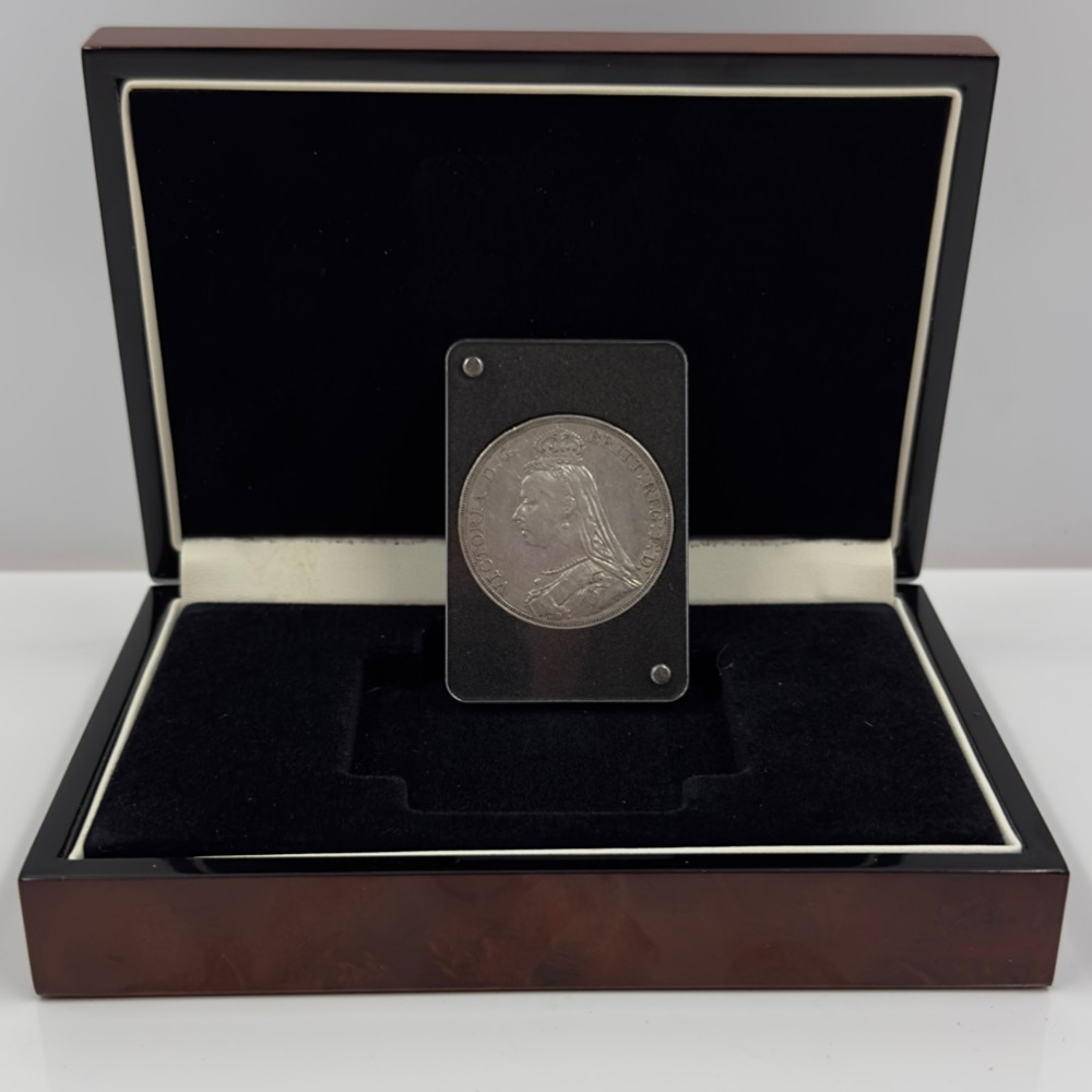 Pre-owned ANTIQUE 1889 VICTORIA D.G. BRITT:REG:F:D: SILVER COIN - 28 ...